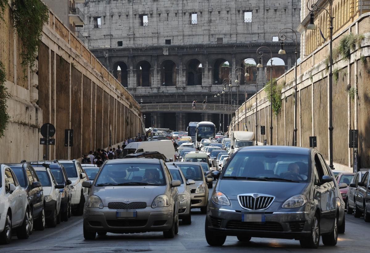 Roma è nella top ten delle città con più traffico – I Diari Curiosi