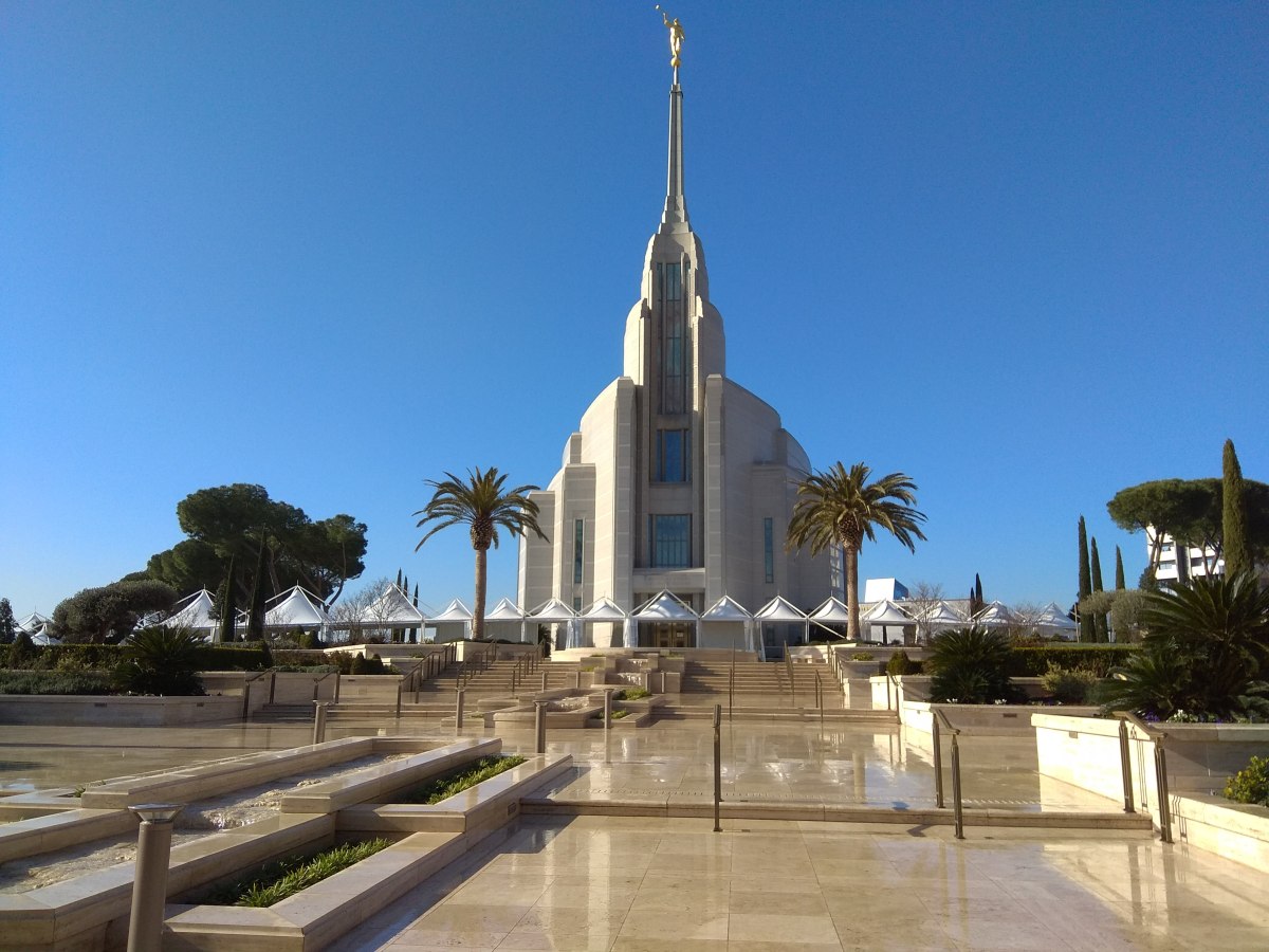 Inaugurato a Roma il primo Tempio Mormone – I Diari Curiosi
